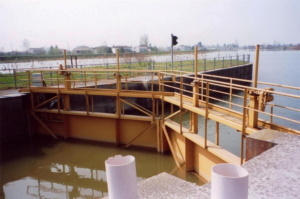 How Different Spillway Gates Work: An In-Depth Guide - Iamcivilengineer